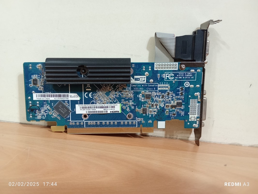 کارت گرافیک 1 گیگ DDR3 مدل ATI RADEON HD 5400 SERIES - امداد کامپیوتر یزد